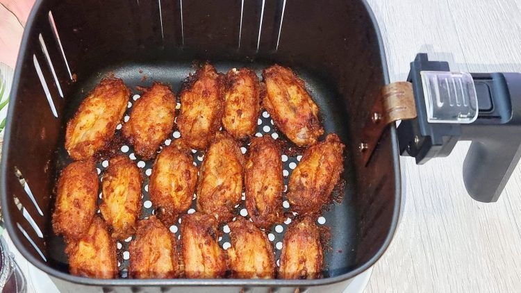Air Fryer Chicken Wings - All Flats
